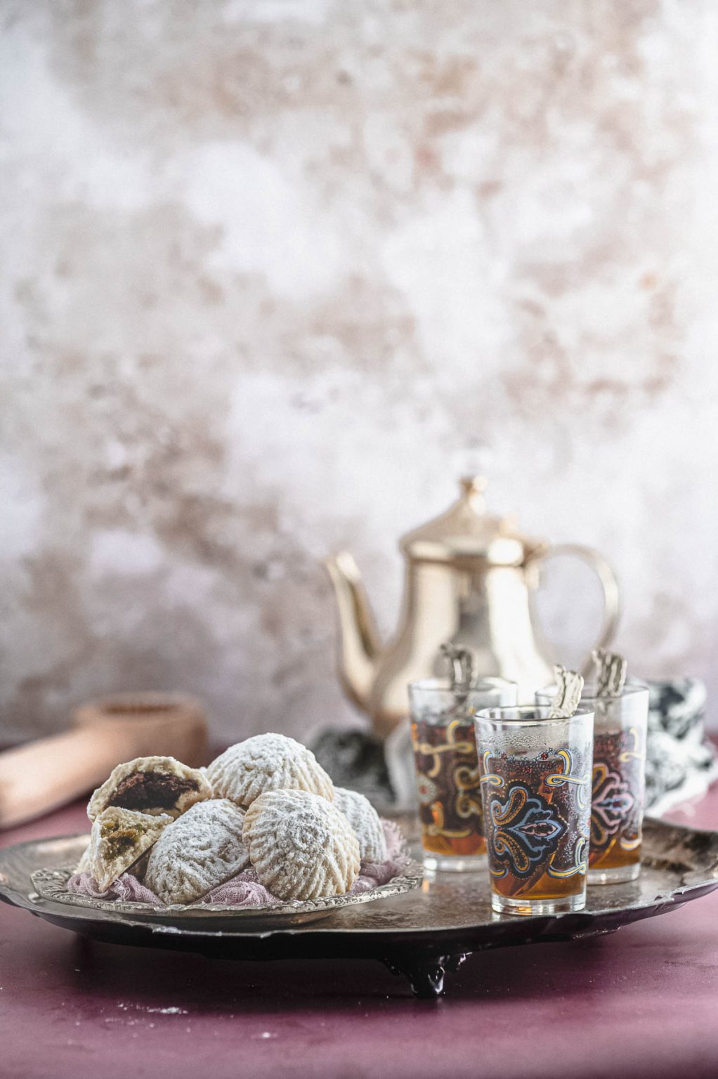 Maamoul - Nut or Date Filled Middle Eastern Cookies - May I Have That ...