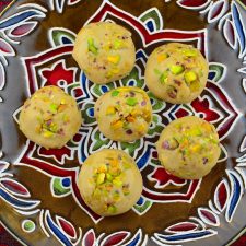 Quick and Easy Halvah Truffles